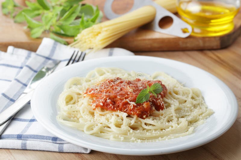 Spaghetti with salsa stock photo. Image of cuisine, horizontal - 20133844