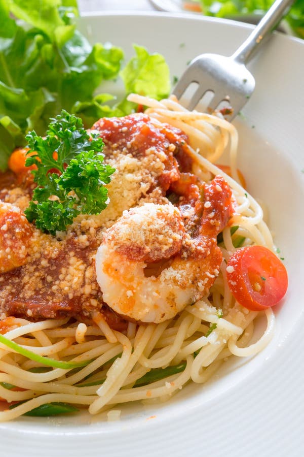 Spaghetti Shrimp Tomato and Chilli Stock Photo - Image of carbohydrate ...