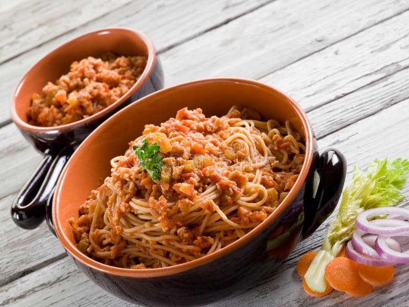 Spaghetti with soy ragout stock image. Image of pasta - 22901757