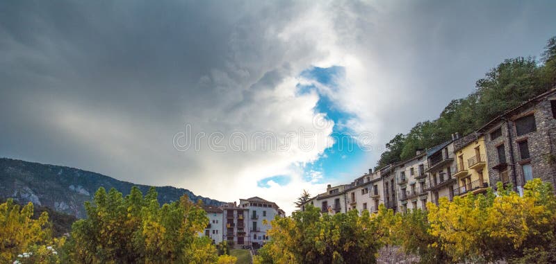 Spain Fall colors stock image. Image of autumn, city - 81214547