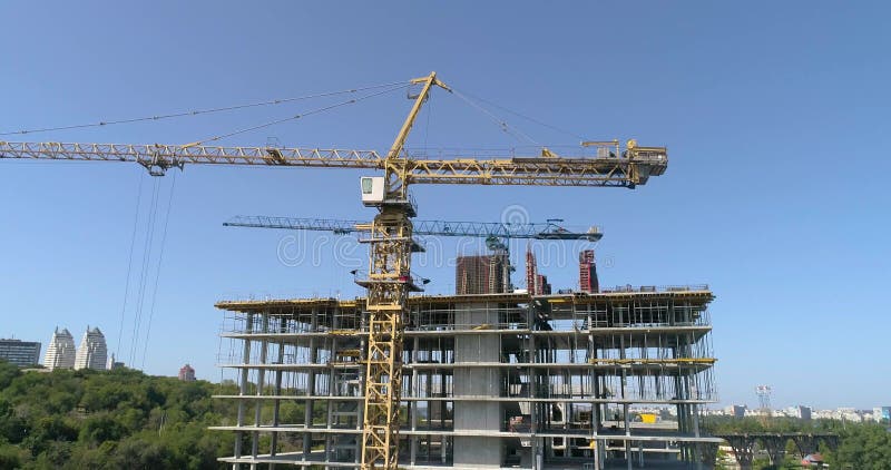 A Span Over the Construction Site of a Multi-storey Residential ...
