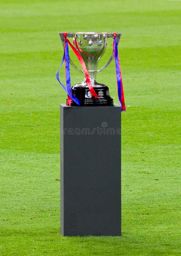 Spanish League Trophy editorial photography. Image of barcelona - 9501737