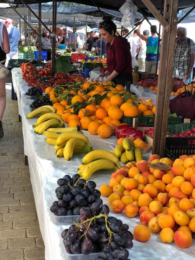 Spanish Market editorial photo. Image of market, spanish - 51940571