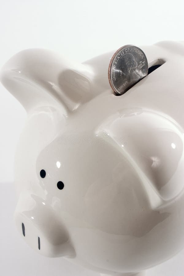 Spargris Och Mynt Mot Vit Bakgrund Fotografering för Bildbyråer - Bild ...