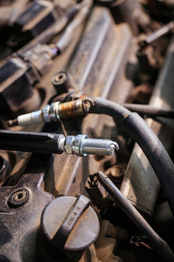 Spark Plugs for Gasoline Engines are New and Efficient, Resulting in ...