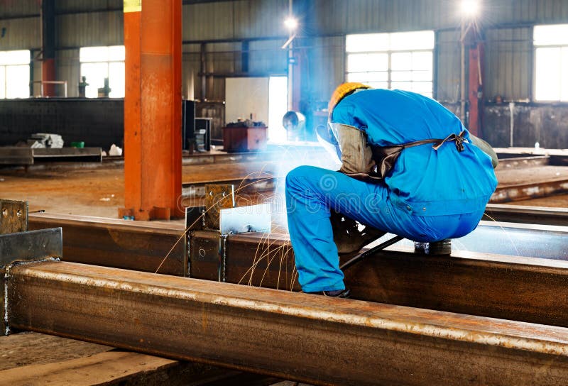 Spark steel plant editorial stock photo. Image of flash - 58749823