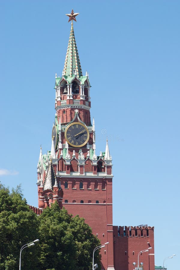 Moscow Kremlin Embank with Red Brick Wall and Towers in Bright Sunny ...