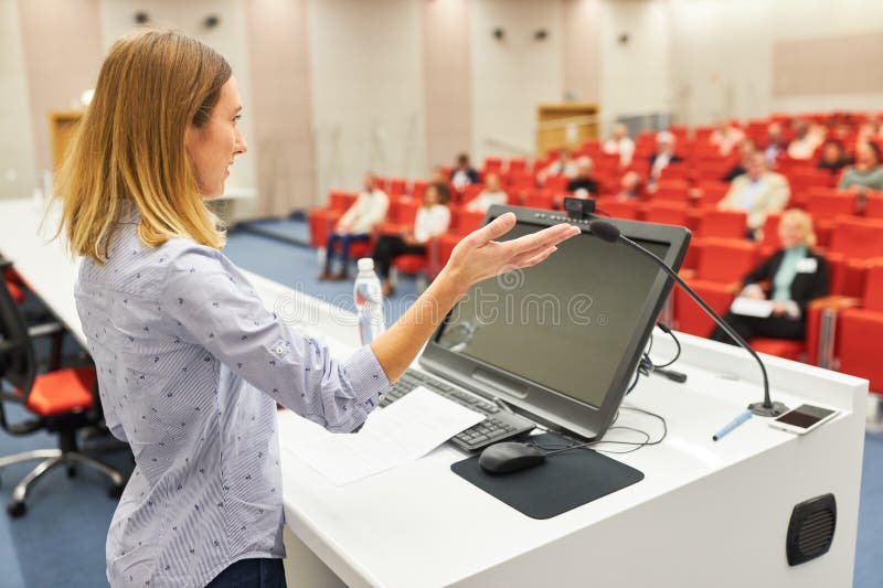 Speaker at Panel Discussing with Audience in Business Conference Stock ...
