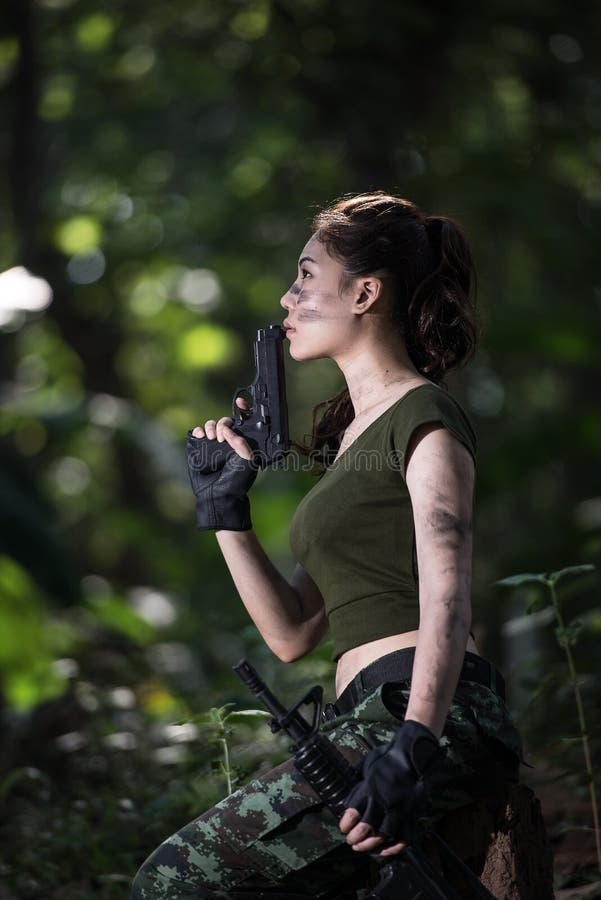 Commando Women Stock Photos - Download 131 Royalty Free Photos