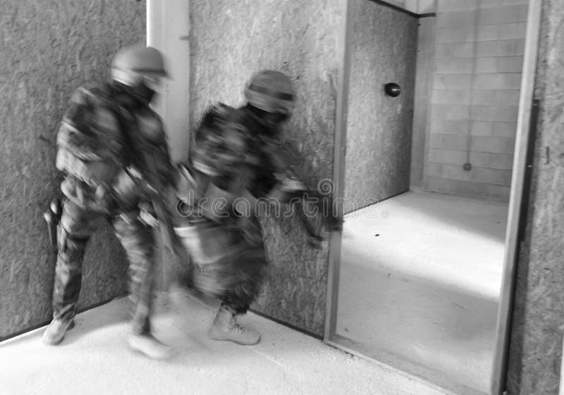 Specialstyrkor fotografering för bildbyråer. Bild av horisontal - 28267147