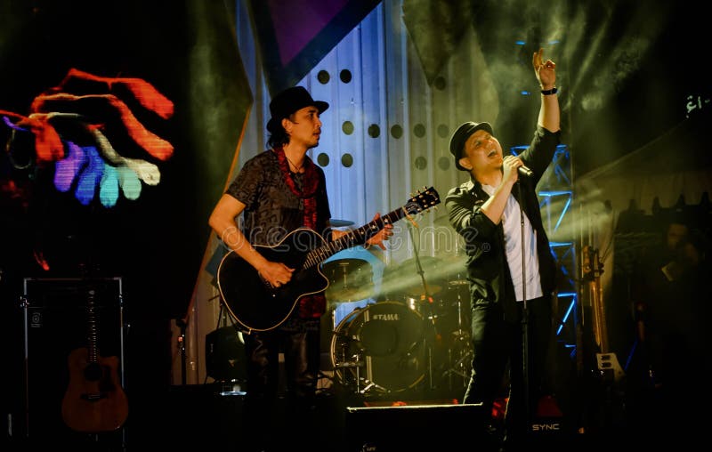 Spectacular Band Performance. Editorial Stock Photo - Image of hill ...