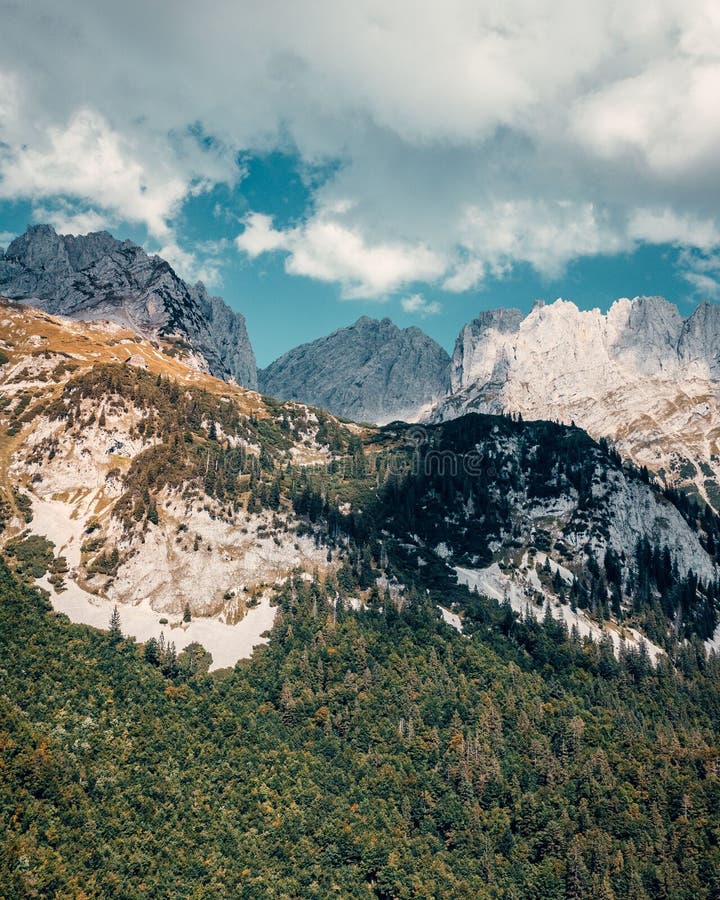 Spectacular Landscape Featuring a Range of Majestic Mountains and Lush ...