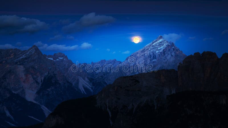 Rise in mountains stock image. Image of escape, fight - 3509151