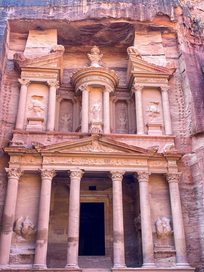 The Spectacular View of Treasury Inside Petra Stock Photo - Image of ...