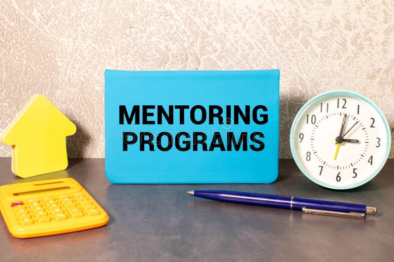 Speech Bubble with the Text Mentoring Programs on Office Desk Stock ...