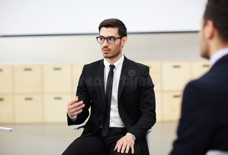 Speech of expert stock image. Image of corporate, grouptherapy - 100145043