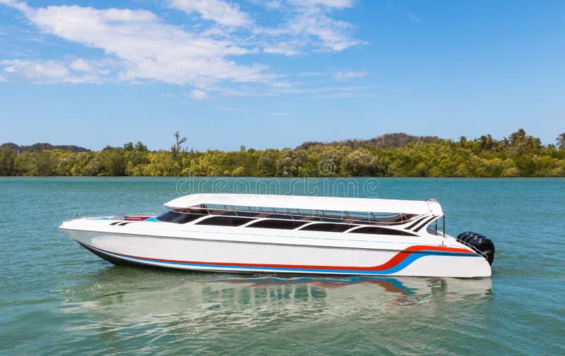 Speed Boat in Beautiful Ocean Sunny Day Stock Image - Image of color ...