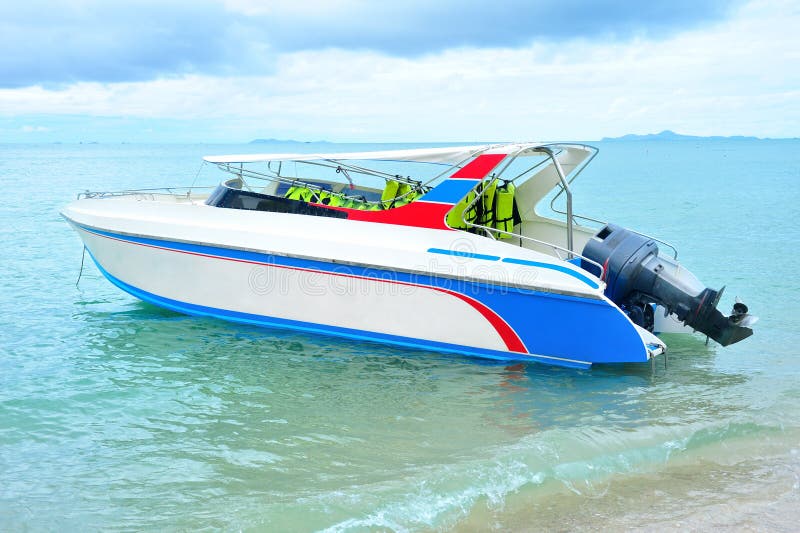 Speed boat stock photo. Image of fast, water, engine - 33698216