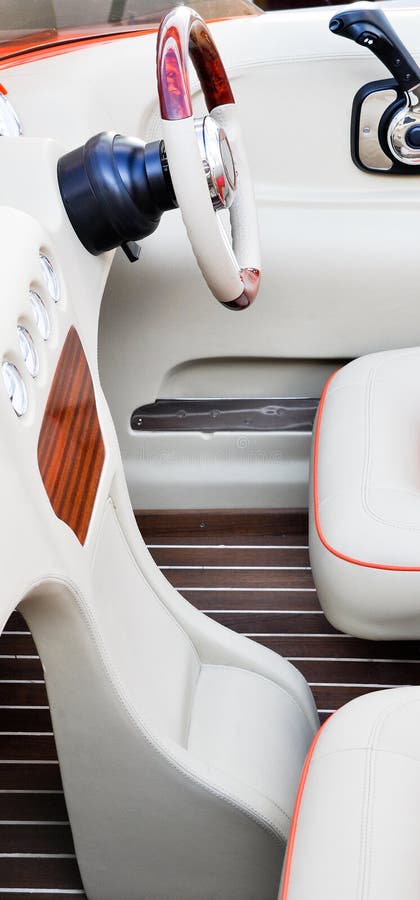 Speed Boat Steering Wheel and Instrument Panels, Speedboat Control ...