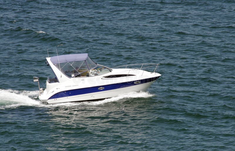 Speedboat stock image. Image of splash, outdoor, cabin - 2012007