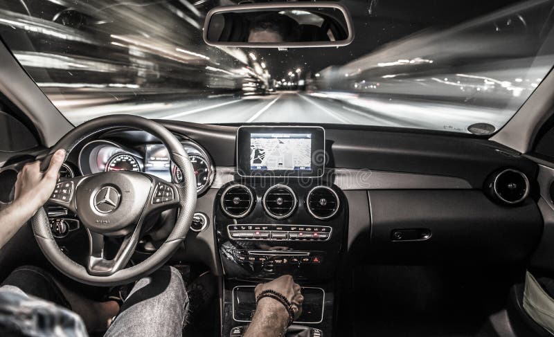 Speeding mercedes editorial photo. Image of grill, background - 123414931