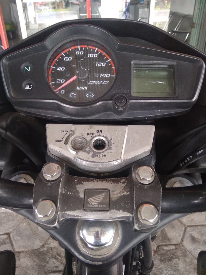Speedometer Honda Verza editorial stock image. Image of honda - 292090379