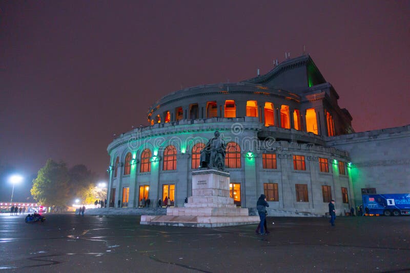 Spendiaryan Statue Opera House Editorial Photography - Image of armenia ...