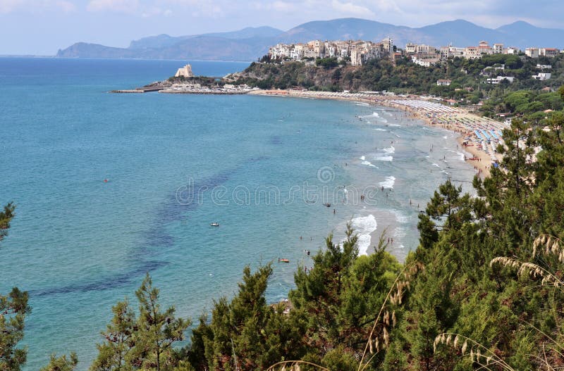 Sperlonga - Scorcio Del Borgo Dal Sentiero Di Ulisse Stock Photo ...