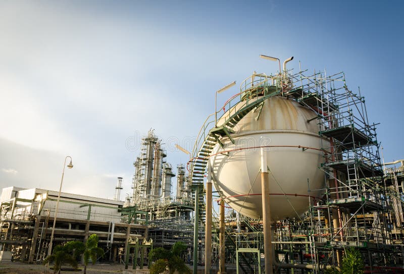 Sphere Gas Storage in Petrochemical Plant Stock Image - Image of color ...