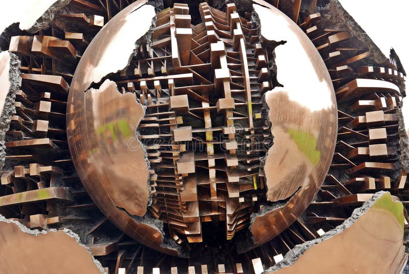 The Sphere Inside the Sphere Editorial Image - Image of bronze, ball ...