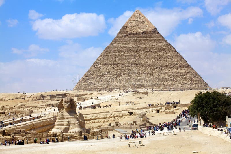 Sphinx and pyramid editorial photography. Image of tourism - 14214667