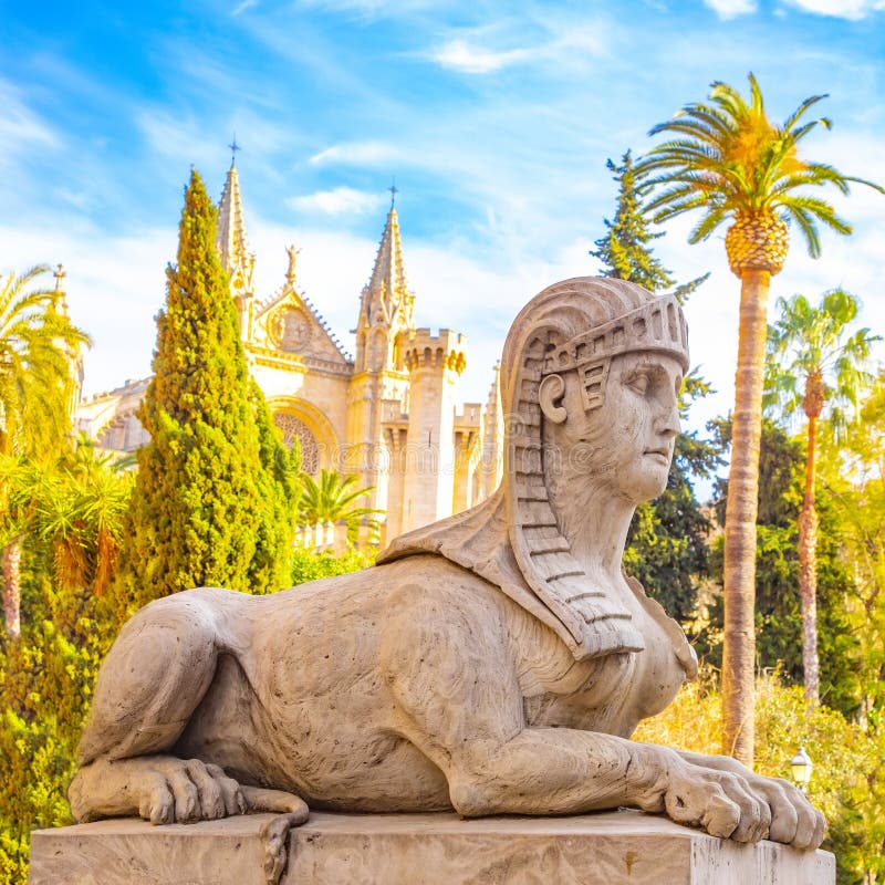 The Sphinx In Front Of The Pyramids, Close View Stock Image - Image of ...