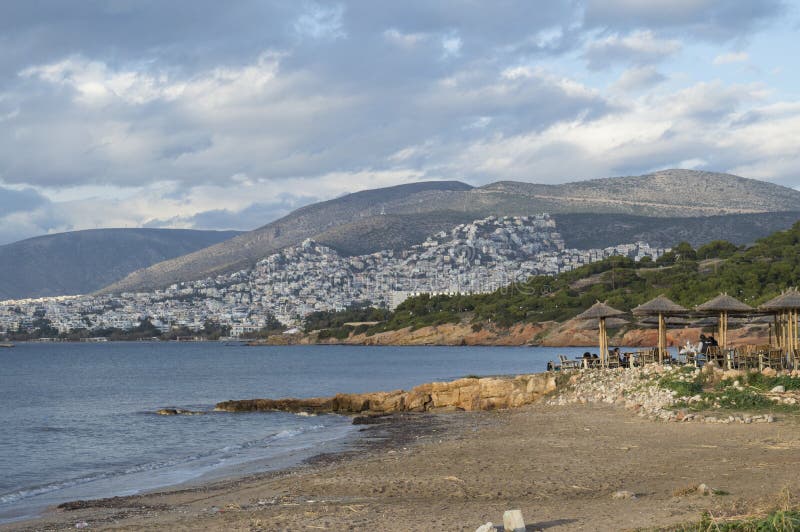 Spiaggia Di Kavouri a Atene Fotografia Editoriale - Immagine di nave ...