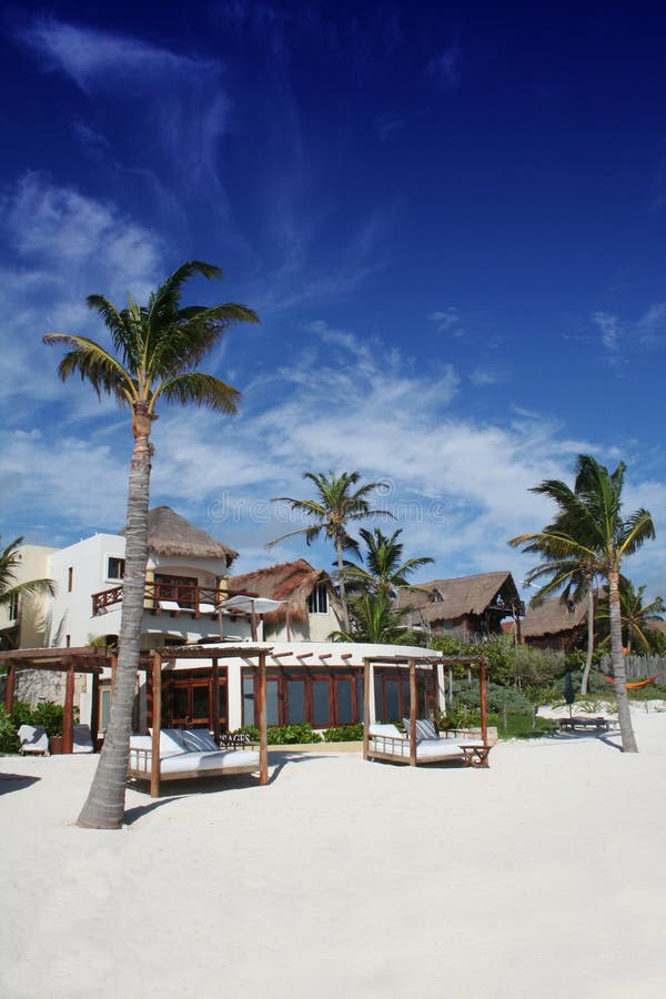 Spiaggia Di Tulum Nella Baia Di Cancún - Messico Fotografia Stock ...