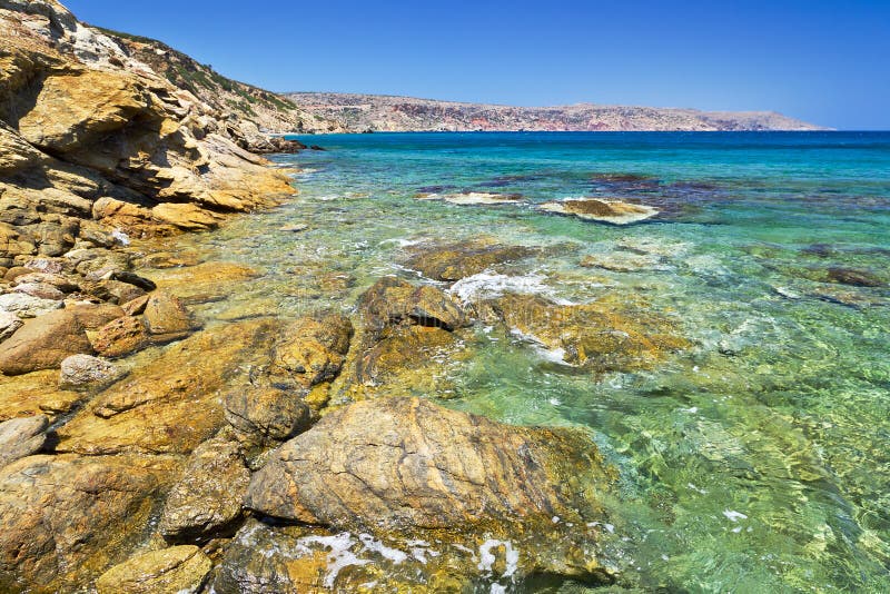 Spiaggia Rocciosa Di Vai Su Crete Immagine Stock - Immagine di cretino ...