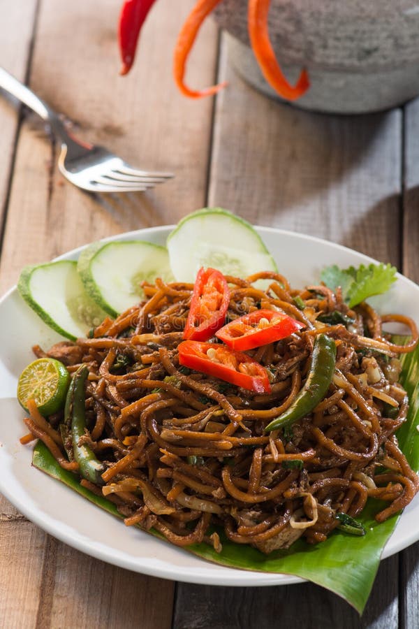 Spicy Mee Goreng Mamak, Malaysian or Singaporean Fried Noodles with ...