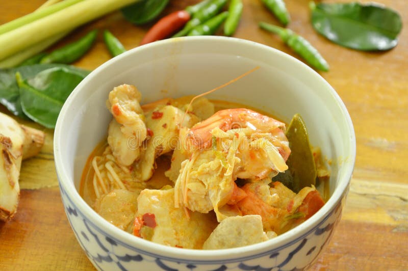 Spicy Prawn and Fish Tom Yum Soup in Bowl Stock Image - Image of fish ...