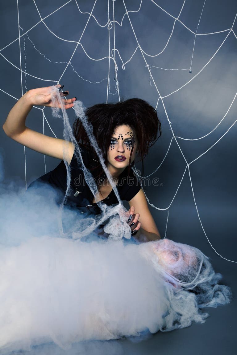 290 Female Spider Cocoon Stock Photos - Free & Royalty-Free Stock ...