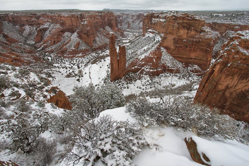 Spider Rock in Canyon De Chelly Stock Photo - Image of cliffs, peoples ...