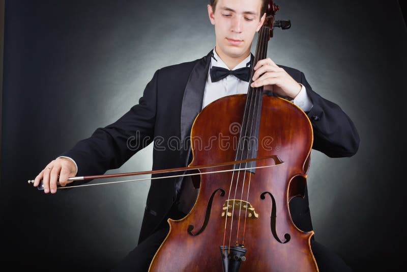 Spielen des Cellos stockbild. Bild von instrument, spieler - 24926063