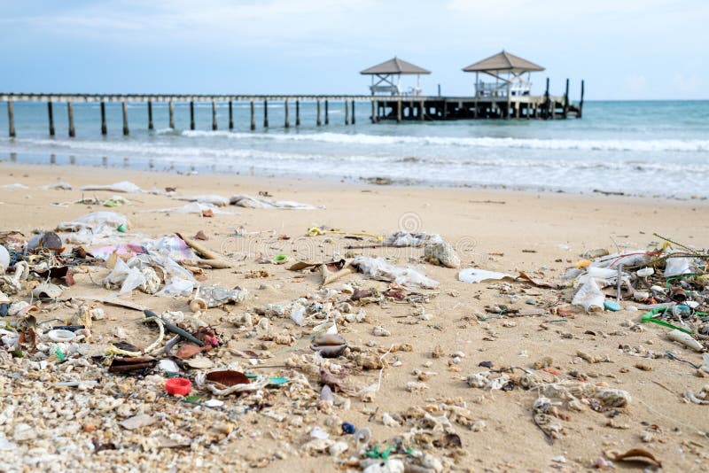 Spilled Trash Can Stock Photos - Free & Royalty-Free Stock Photos from ...