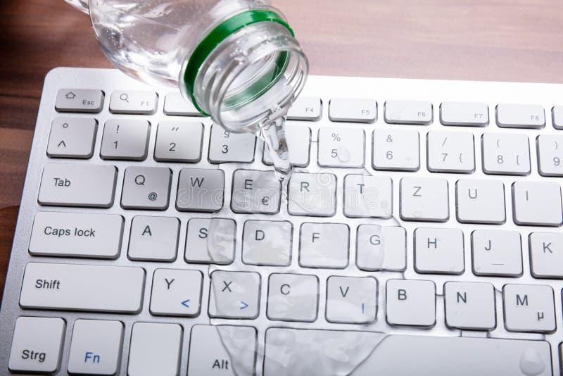 Spilled Water on Smart Phone Stock Image - Image of drop, home: 181446535