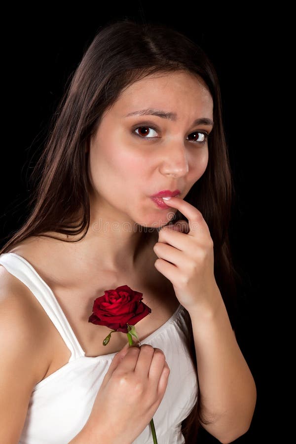 Spina di Rosa in suo dito immagine stock. Immagine di brunetta - 28654325