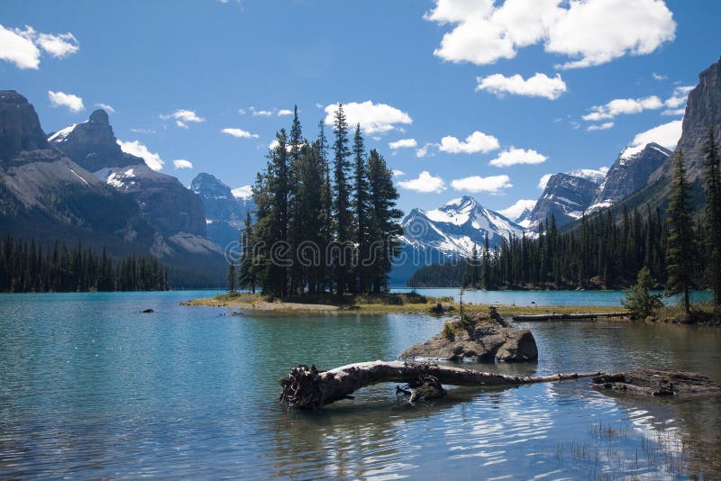 Spirit Island, Jasper National Park, Alberta Stock Photo - Image of ...