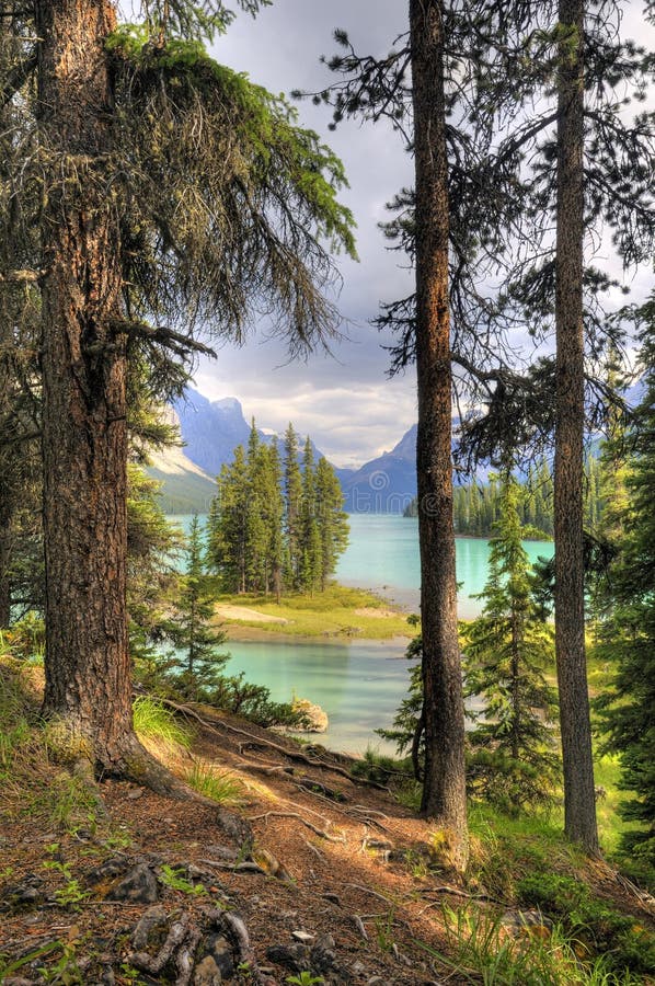 Spirit island stock photo. Image of wonder, range, mountain - 9120054