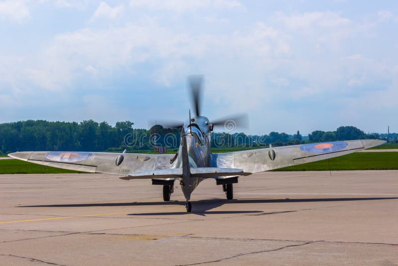 Spitfire Side Stock Photos - Free & Royalty-Free Stock Photos from ...