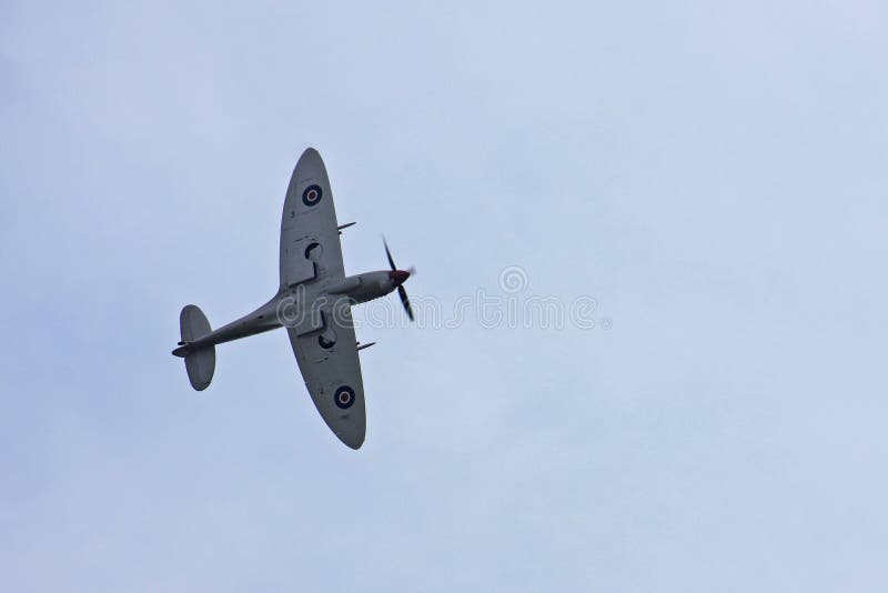 Spitfire stock image. Image of wheel, runway, transport - 39488375