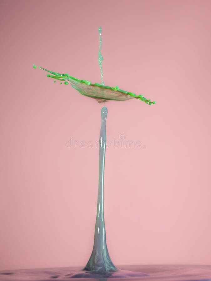 Splash of the Falling Drops of Water Stock Image - Image of liquid ...