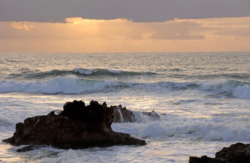 Splash of Ocean Waves Sunset Stock Image - Image of seashore, nature ...