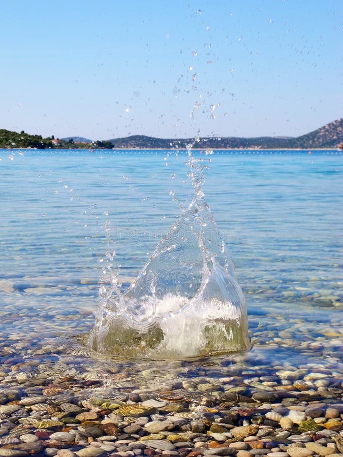 663 Clean Water Tiny Water Splash Stock Photos - Free & Royalty-Free ...